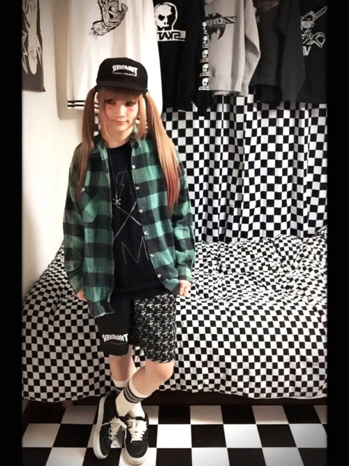 多種多様な個性溢れるカルチャー群をシンプルに着こなしやすい「HECTIC(ヘクティク) 」 | Street Buzz Japan