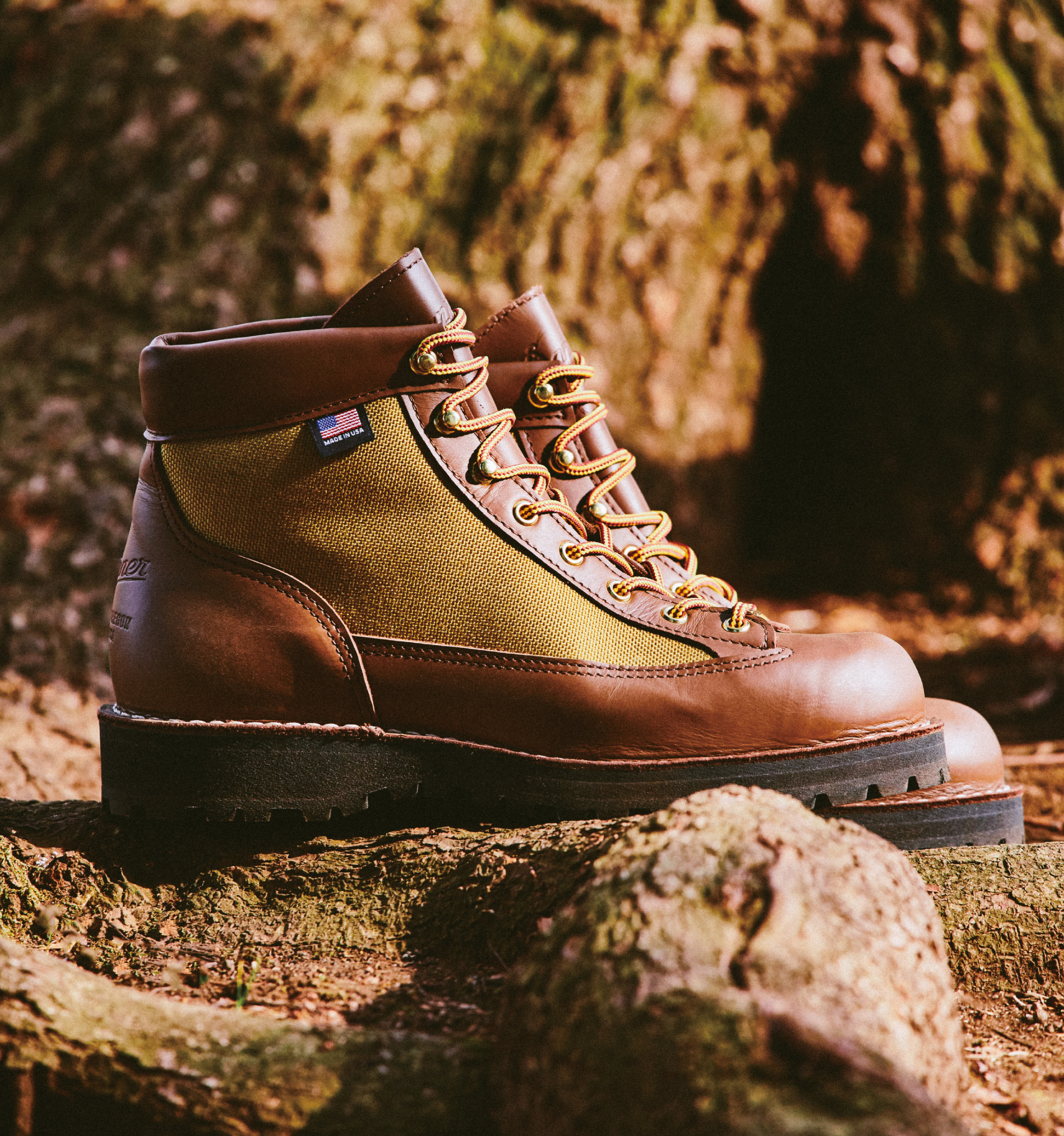 The standard for mechanical and outdoor shoes! Danner | Street Buzz Japan