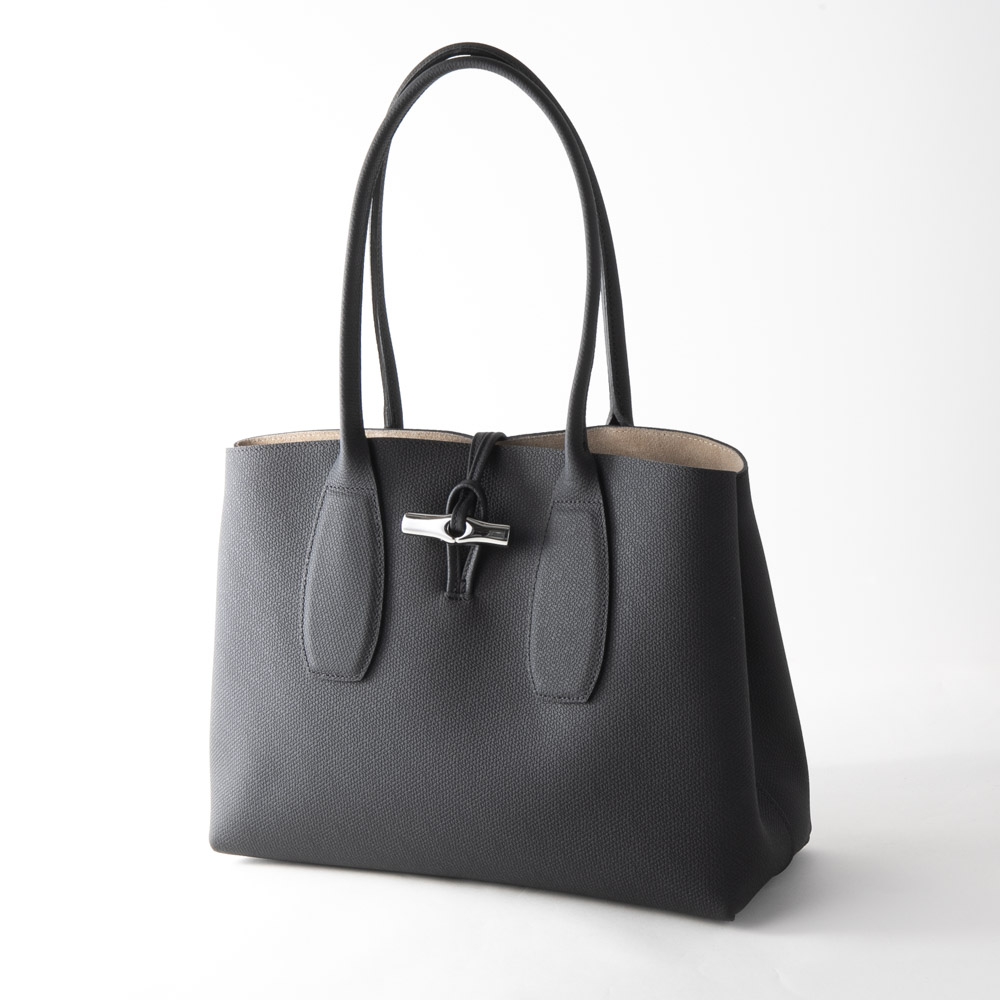 The world's most captivating leather! Longchamp | Street Buzz Japan