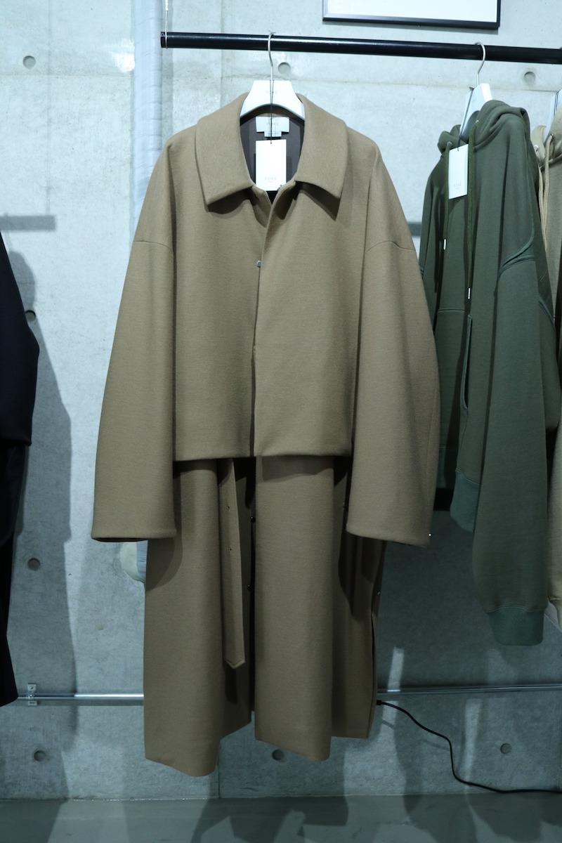 Brand YOKE, with a playful spirit scattered among the basics | Street ...