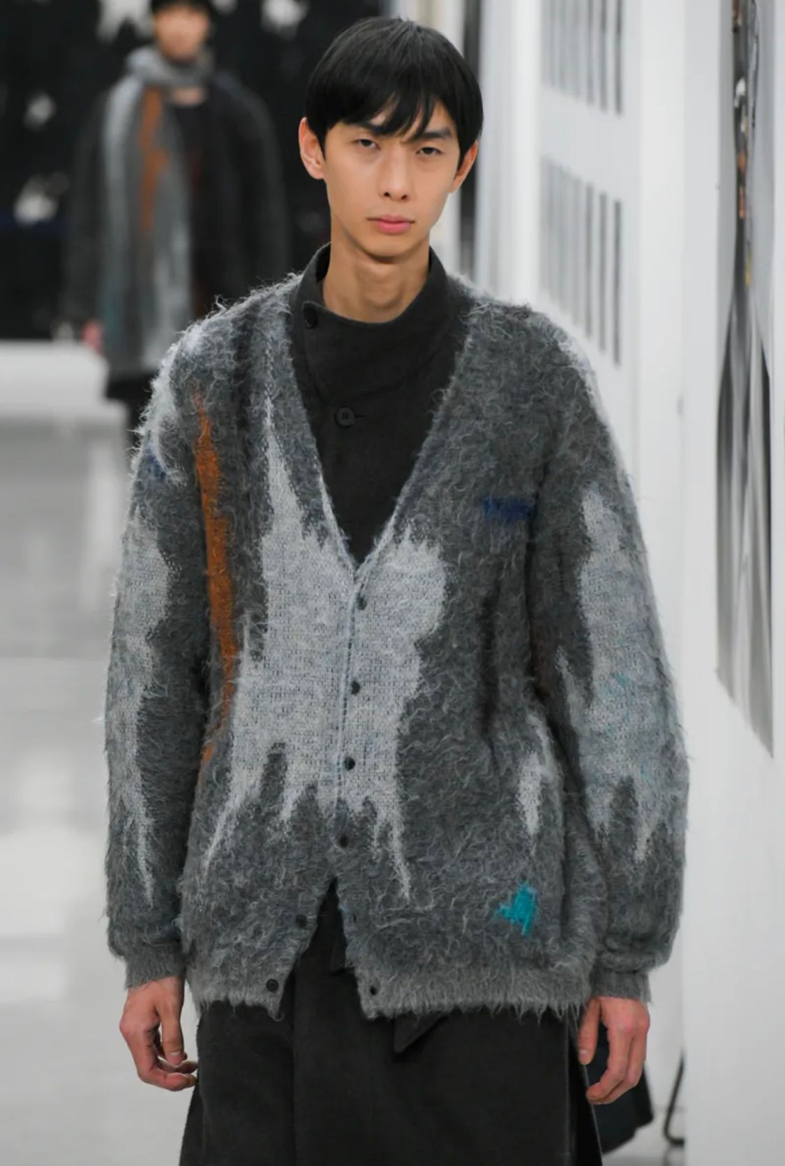 Brand YOKE, with a playful spirit scattered among the basics | Street ...