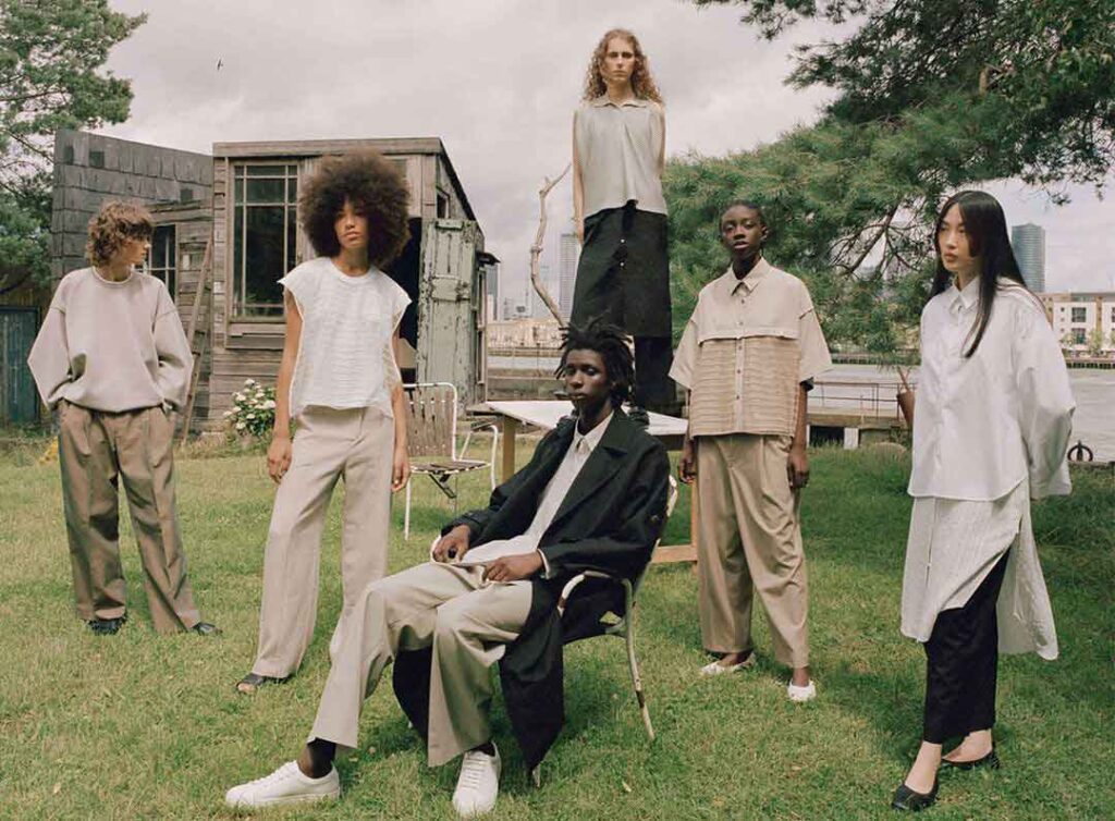 Offering clothes that can be constantly updated. rito structure ...